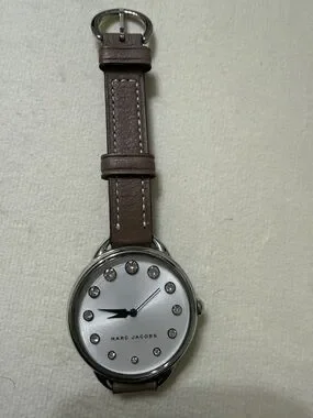 Marc Jacobs | Accessories | Marc Jacobs Brown Leather Strap Watch ...